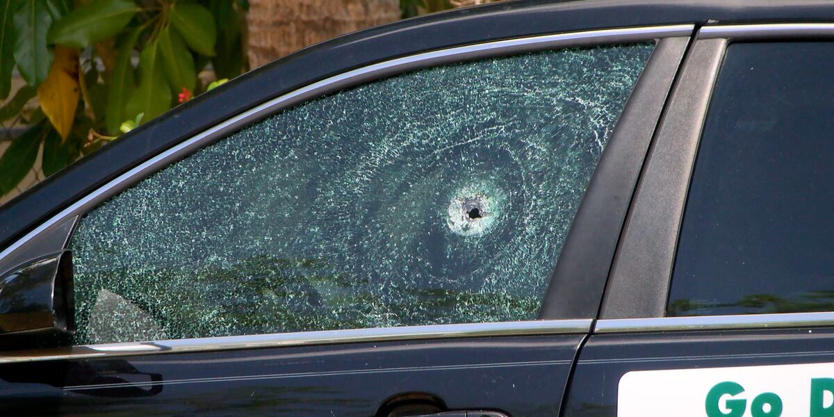 Sarasota Police continuing investigation into weekend shooting Sarasota Police continuing investigation into weekend shooting