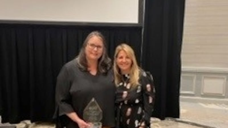Sarasota Middle Counselor named 2024 Florida School Counselor of the Year Sarasota Middle Counselor named 2024 Florida School Counselor of the Year